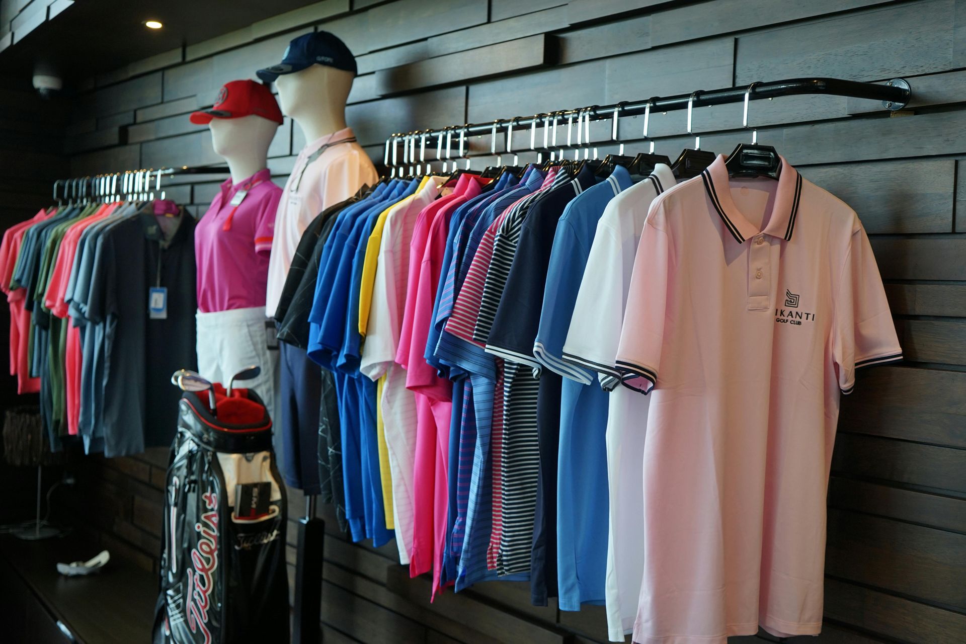 Elegant Golf Shop
